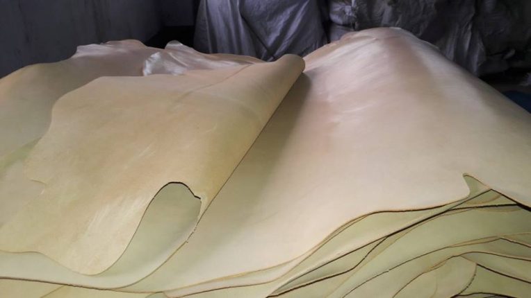 Full Vegetable tanned Goat Skin » Nesa & Mia Leather