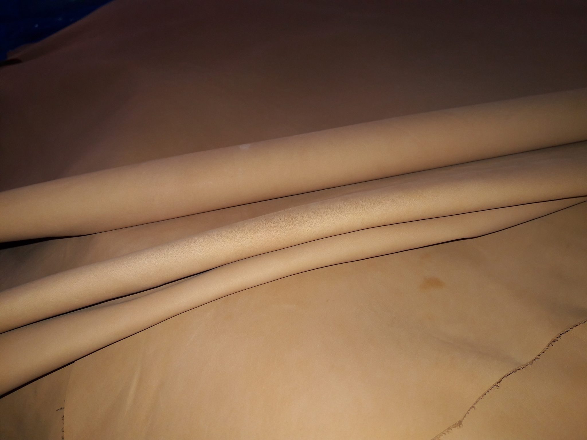 Cow Full Grain lining leather 牛里衬皮革 » Nesa & Mia Leather